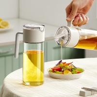 China Auto Flip Cooking Oil Bottles Leak Proof Oil Dispenser Bottle With Automatic Stopper Cap Non Slip Handle For Kitchen Cooking for sale