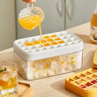 China Easy Release Stackble Spill-Resistant Ice Cube Tray with Lid and Bin for Freezer for Whiskey Cocktail, Tea, Coffee for sale