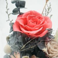 China Wedding Decoration Transparent Glass Dome Flower With No Humidity / No Direct Sunlight for sale