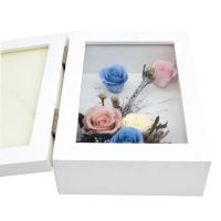China Customized Color Dried Flowers In Photo Frame For Various Occasion for sale