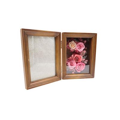 China Wedding Decorations Solid Wood Picture Frames With Preserved Flowers for sale