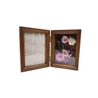 China Customized Wooden Photo Frames Decorations With Pollen Preserved Rose for sale