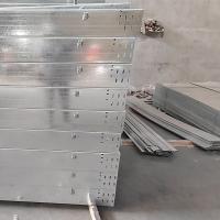 China 3m Length Cable Metal Tray Silver Wall Mounted Wireway Cable Tray for sale