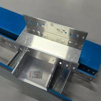 China 50mm-150mm Aluminum Ventilated Cable Tray With Lightweight And Durable Features for sale