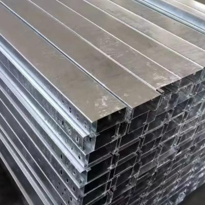 China Perforated Steel Hot Dipped Galvanized Cable Tray Trunking Anti Corrosion Surface Treatment for sale