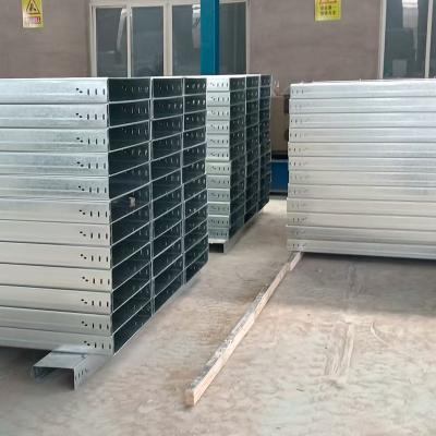 China Customized Galvanized Stainless Steel 304 & 316 Perforated Cable Tray for Industrial & Construction Cable Laying for sale