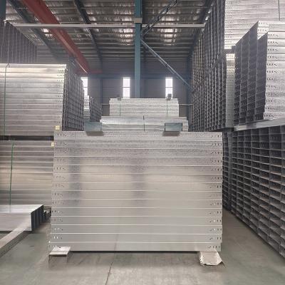 China Hot-dip Galvanized Cable Tray with Customized Width for Industrial Applications and Wire Mesh Trunking for sale
