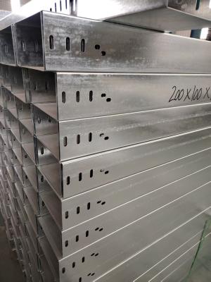 China Anti-Corrosion Galvanized Ladder Cable Tray 1.2mm Thick for Industrial Construction Customization for sale