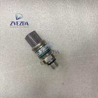 China KM11 Low Pressure Hydraulic Sensor For SH200A3 SH240A3 SH A3 Series Excavator for sale