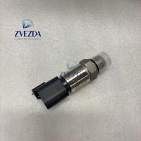 China Excavator Hydraulic Pressure Sensor 3 Pin Triangular Connector For FR65 FR220E for sale