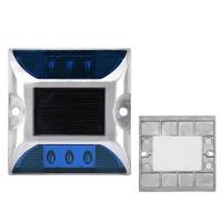 China 2V Solar LED Road Stud 105x105x23mm Epistar Chip 20T Load IP68 for sale