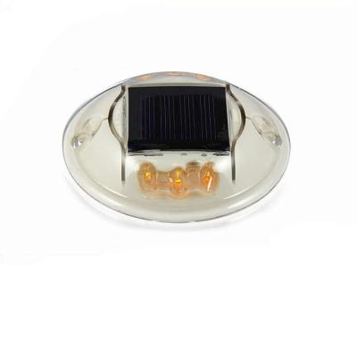 China Solar Road Marker Lights Anti UV PC 120mm IP68 Weather Resistant 380g NIMH Battery for sale