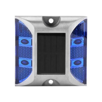 China Aluminum Solar Road Stud 103x103x23mm IP68 20T Load Capacity 2 or 4 LED for sale