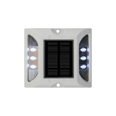 China Aluminum Solar Road Stud 2.5V 6 LED Flashing Steady for Extreme Weather for sale