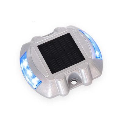 China LED Flashing Road Raised Pavement Markers Solar Powered Custom for sale