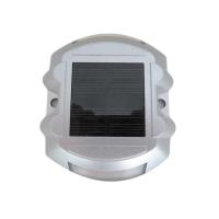 China Flashing Pattern Solar Powered Road Markers IP68 Waterproof Warning Lights for sale