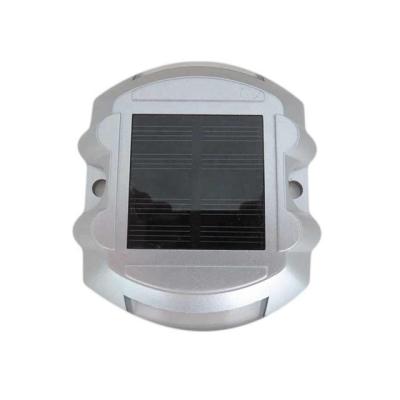 China Flashing Pattern Solar Powered Road Markers IP68 Waterproof Warning Lights for sale