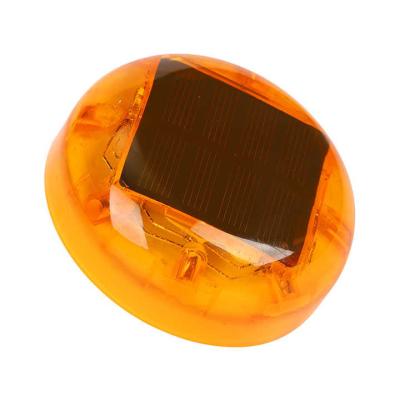 China 8 LED Solar Road Marker 20T Load Capacity IP68 Waterproof Pavement Light for sale