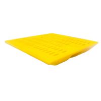China Plastic Road Reflector 100x100x18mm Cat Eye Raised Pavement Marker ASTM D4280 CE for sale