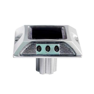 China Solar Powered LED Road Stud Reflector Cat Eye with Shank IP68 20T Load Capacity for sale