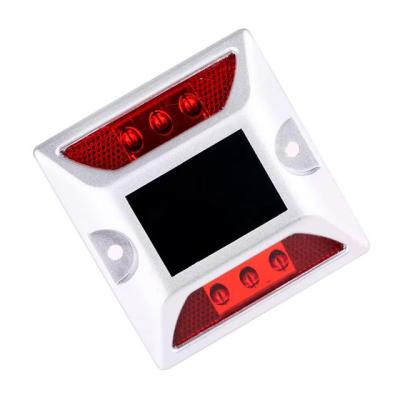 China IP68 Solar LED Road Stud Reflector Aluminum Pavement Marker 6 LEDs Epistar Flashing for sale