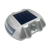 China Solar Road Marker Lights Flashing LED Traffic Warning Cat Eye 110x95x23mm IP68 for sale