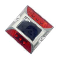 China Aluminum Solar Road Marker Light IP68 Waterproof 20T Load Capacity 6 LED Road Stud for sale