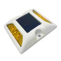 China Solar Powered Road Reflector 125x110x25mm IP68 Highway Marker Solar Cat Eye for sale