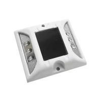 China Aluminum IP68 Solar Road Stud 40T Load Capacity 6 LED Highway Safety Reflector for sale