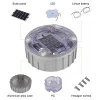 China Solar LED Road Stud 75T Load Capacity 120mm Diameter 8 High Brightness LEDs IP68 for sale
