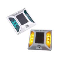 China Aluminium Solar LED Road Studs 115x110x23mm Flashing IP68 Traffic Safety for sale