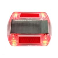 China Solar LED Road Stud 100x82x20mm IP68 15T Load Capacity Reflective Road Stud for sale