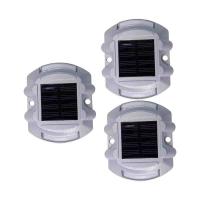 China IP68 Solar LED Road Studs 110x95x23mm Horseshoe Design Solar Powered Road Reflectors for sale