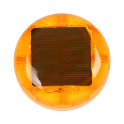 China Solar LED Road Studs Flashing Cat Eye Light 84x30mm IP68 Waterproof 20T Load Capacity for sale