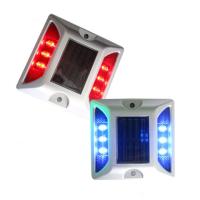 China Solar Powered Cat Eyes Road Studs High Visibility Solar Road Marker Lights 115x110x23mm IP68 20T Load for sale