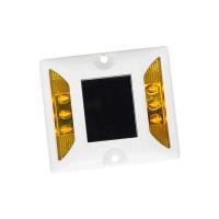 China Solar LED Road Stud IP68 Aluminum Cat Eye 40T Load Capacity 125x110x25mm for sale
