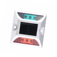 China Solar LED Road Studs Flashing Driveway Reflectors 20T Load Capacity IP68 115x110x23mm for sale