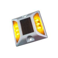 China Solar LED Road Studs IP68 6 LED Epistar 115x110x23mm Aluminum Casting for sale