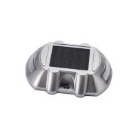 China Solar LED Road Stud 110x95x23mm IP68 Waterproof Aluminum Cat Eye Road Stud for sale