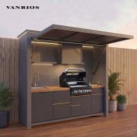 China Wood Look Outdoor Kitchen Pod 63700BTU With Stainless Steel Cabinetry for sale