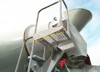China 1 Year Warranty Used Construction Machinery NISSAN DIESEL Concrete Mixer for sale