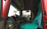 China Red Color Howo 6x4 Tractor Truck Heavy Construction Work 6840x2496x3850mm for sale