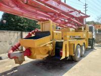 China 11.5*2.5*3.2m Used Isuzu Concrete Pump 37M Weight 26500KG Red and Yellow and White Color 37m  42m 48m 52m for sale
