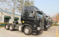China Black Color Used Tractor Trucks HOWO 6 X 4 Truck Tractor 420 Hp Manual Transmission for sale
