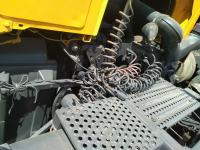 China Yellow Used Tractor Trucks HOWO 6x4 Tractor 375 Heavy Work Transportation for sale