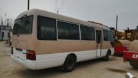 China 7.50R16 Tyre Second Hand Toyota Coaster Bus 30 Seater With 6 Engine Cylinder for sale