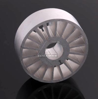 China 6063 T5 Aluminium Heatsink Extrusion , Extruded Heat Sink Profiles Factory Type for sale