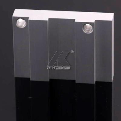 China Silver Aluminium Slat Panels , Aluminum Extrusion Profiles Oxidation Resistance for sale