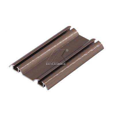 China Wood - Grain Transfer Wardrobe Aluminium Profile T3-T5 Temper ISO CE for sale