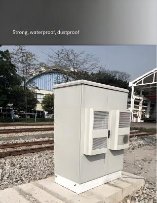 China IP55 Outdoor Communication Cabinet 1300-2100mm with 1601-2400W UPS Load Capacity for sale